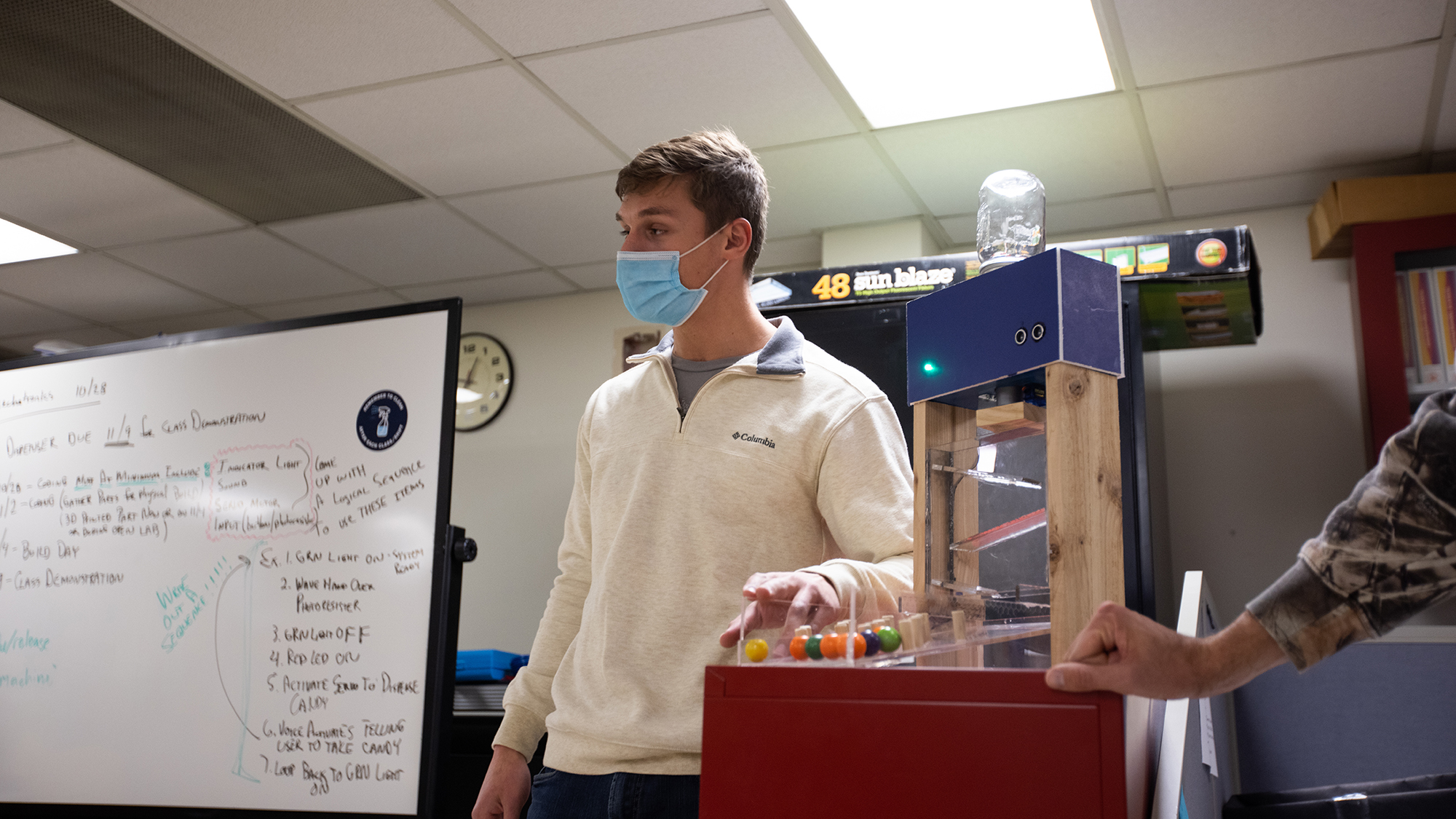 Candy + Mechatronics = Sweet Lessons ⋆ 715Newsroom.com